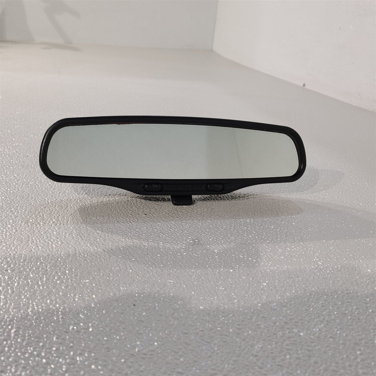 94-04 Mustang Gt Convertible Rear View Mirror Aa7284 — AESCORVETTEPARTS