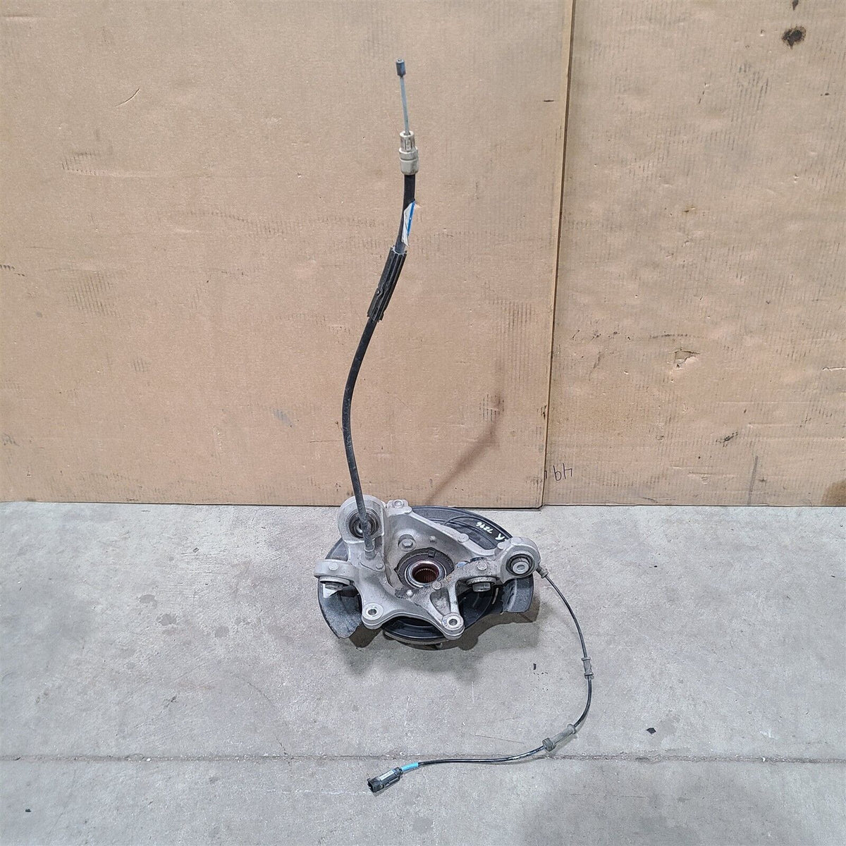 16-19 Cadillac ATS-V Lh Driver Rear Knuckle Spindle Hub Bearing Aa7296 ...