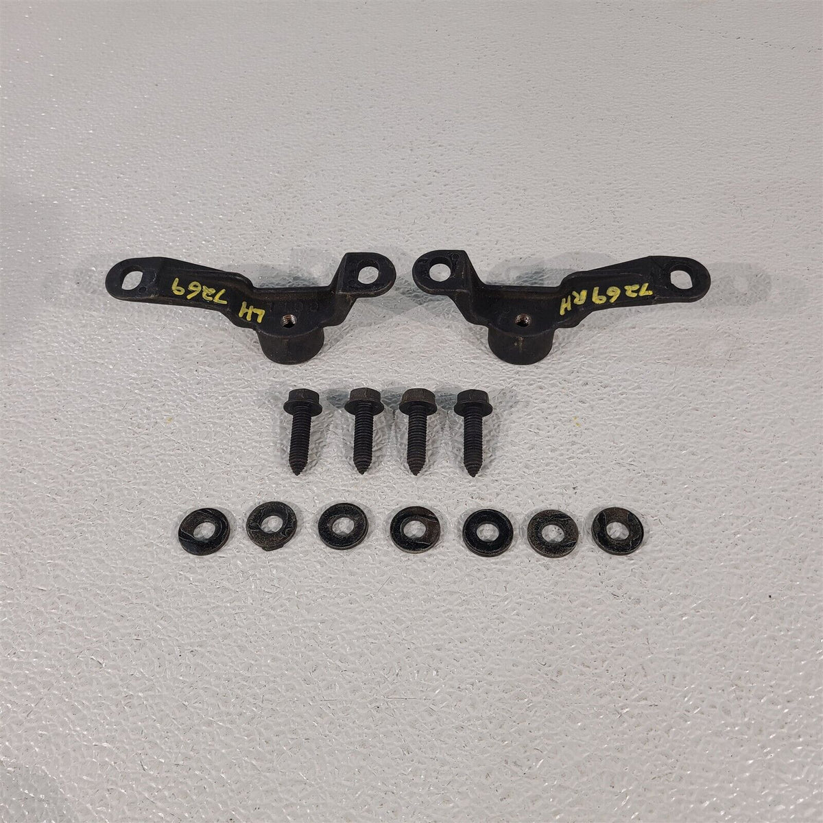 90-96 Corvette C4 Targa Top Rear Mounts Mount Hardware Brackets Aa7269 ...