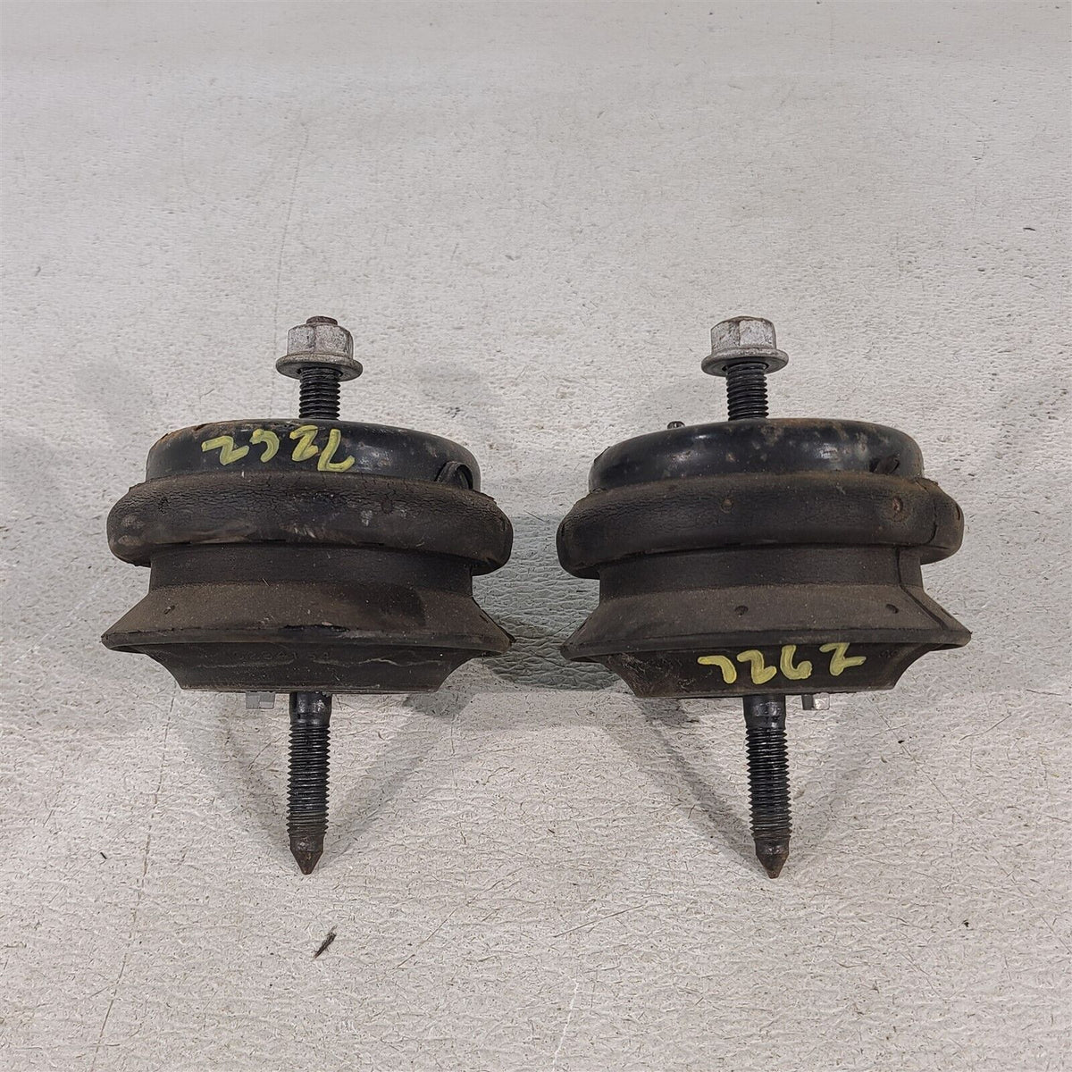 97-04 Corvette C5 Engine Motor Mounts Isolator Mount Set Aa7262 ...