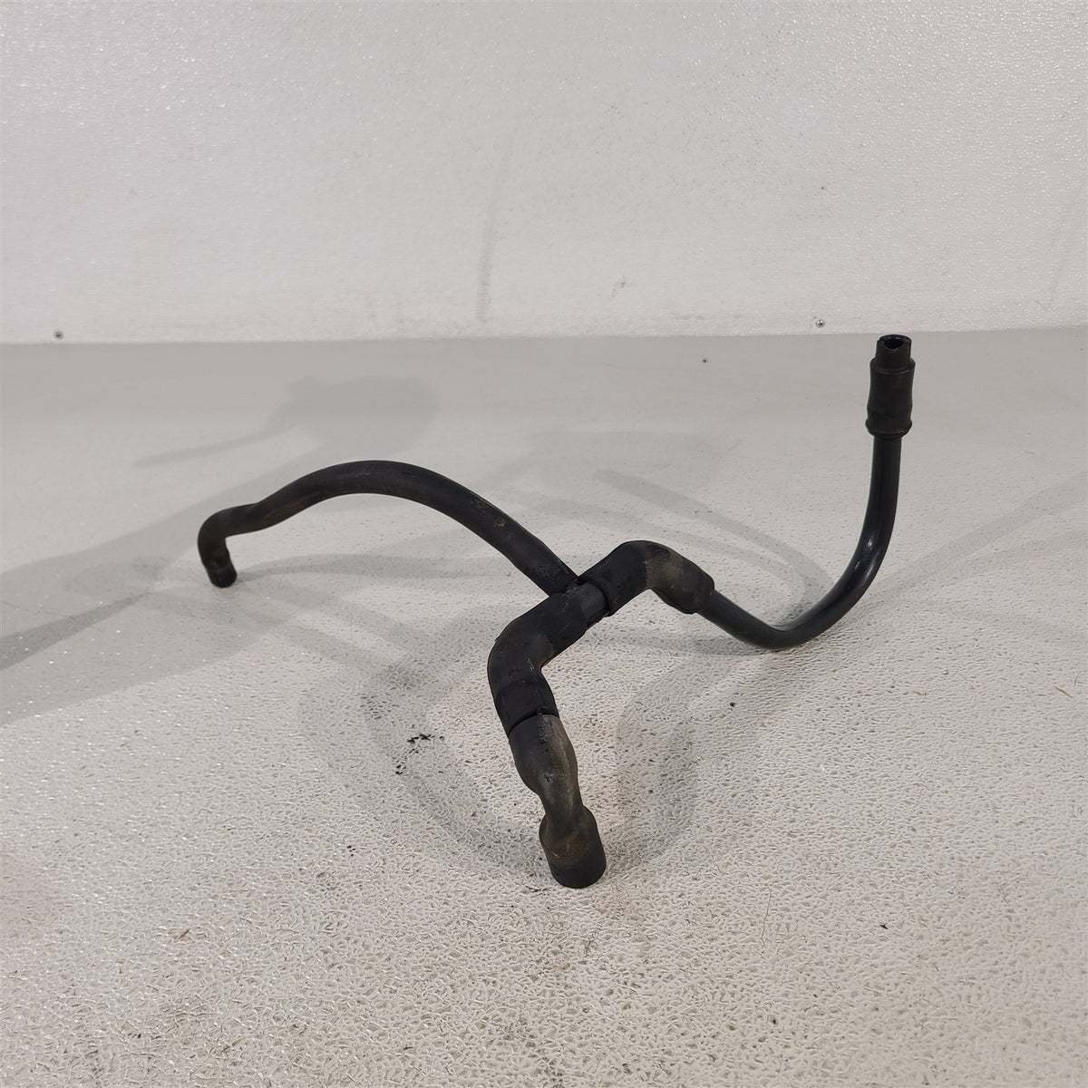 03-04 Mustang Cobra SVT Intake Pcv Line Lines Aa7353 — AESCORVETTEPARTS