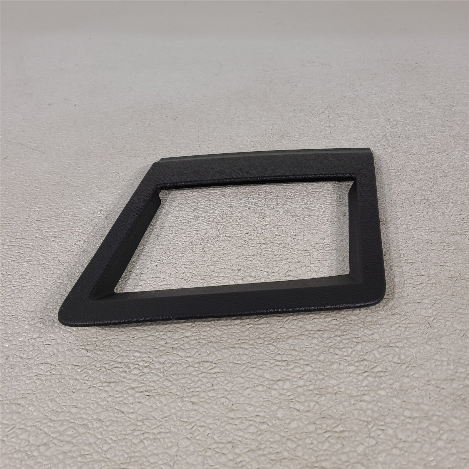 05-13 Corvette C6 Hud Heads Up Display Bezel Trim Aa7442 — AESCORVETTEPARTS