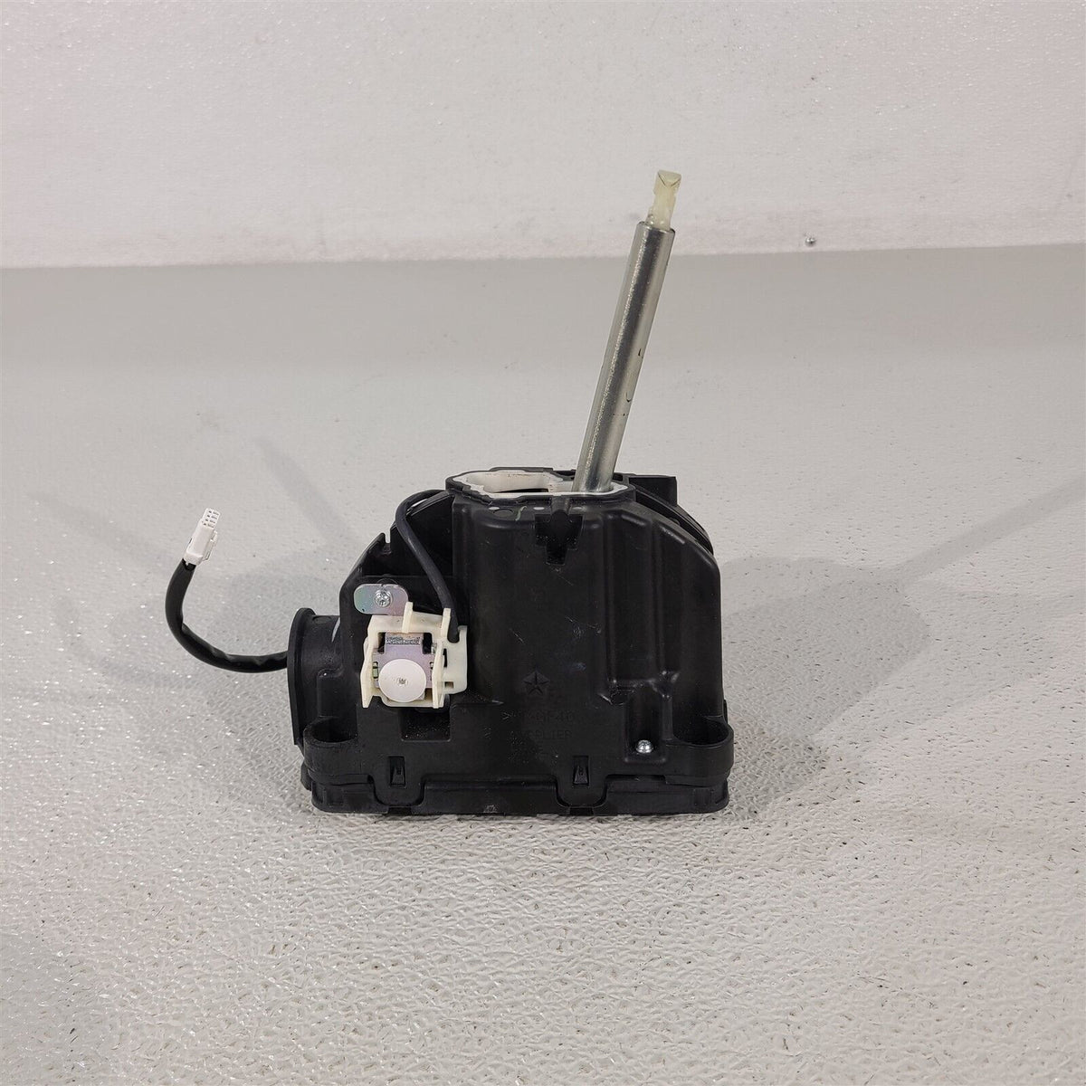 15-22 Dodge Charger Scat Pack Floor Shifter Gear Selector Automatic Tr ...